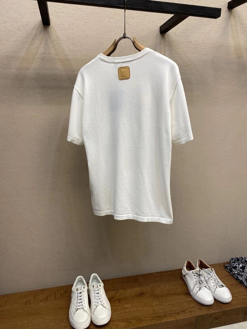 Accurate model Louis Vuitton T-Shirts