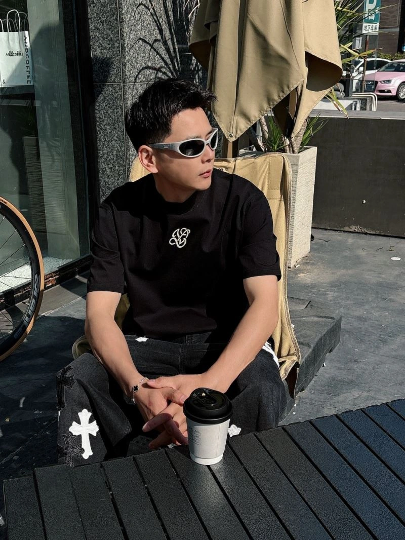 Brand-original Louis Vuitton T-Shirts