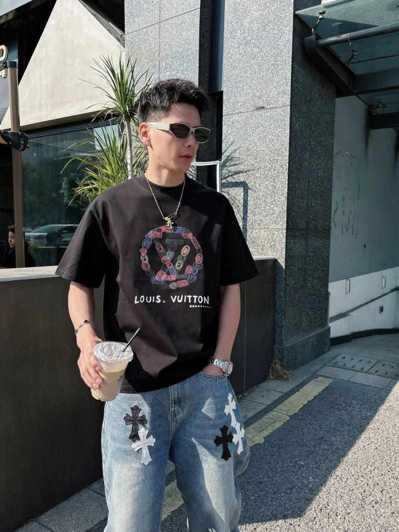 Exact replica Louis Vuitton T-Shirts