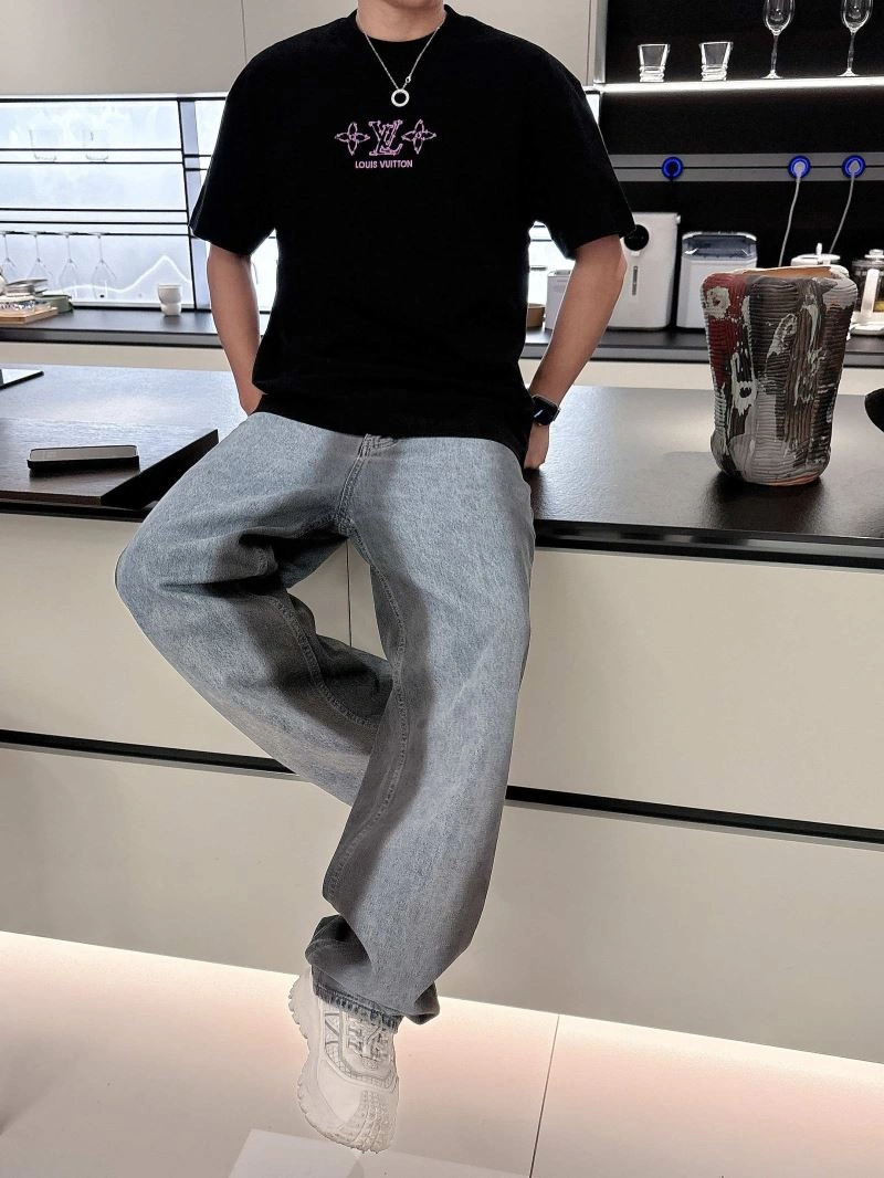 Official Louis Vuitton T-Shirts