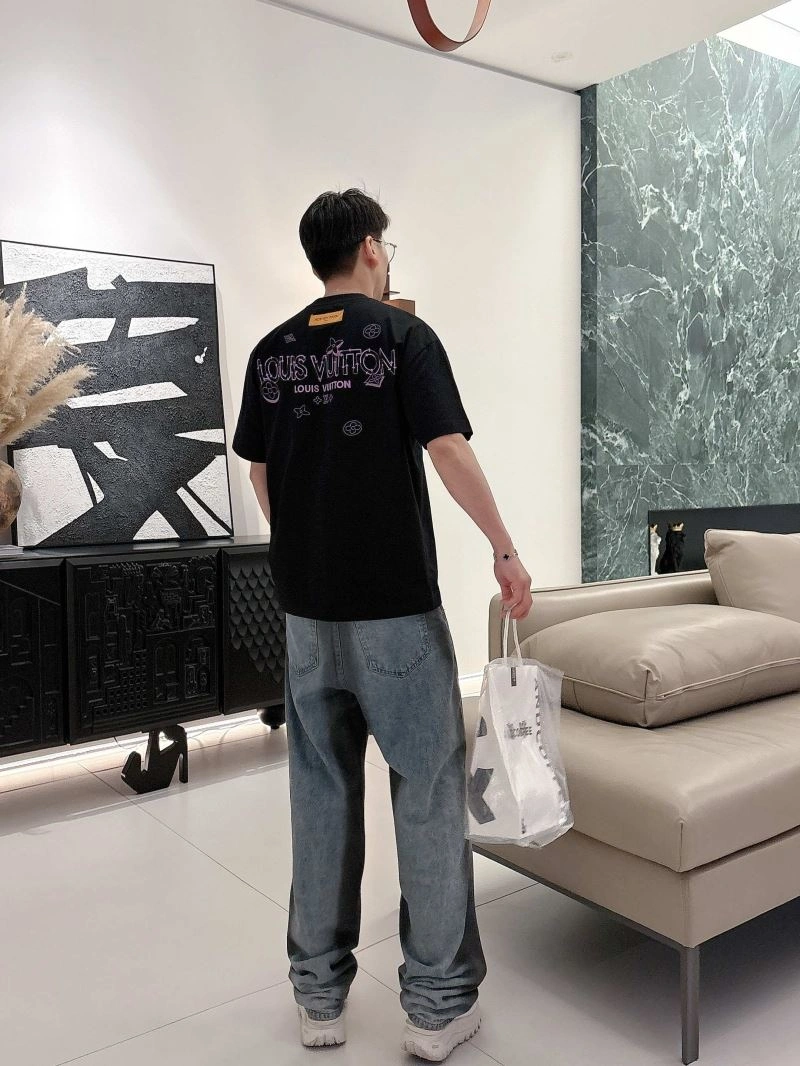 Official Louis Vuitton T-Shirts
