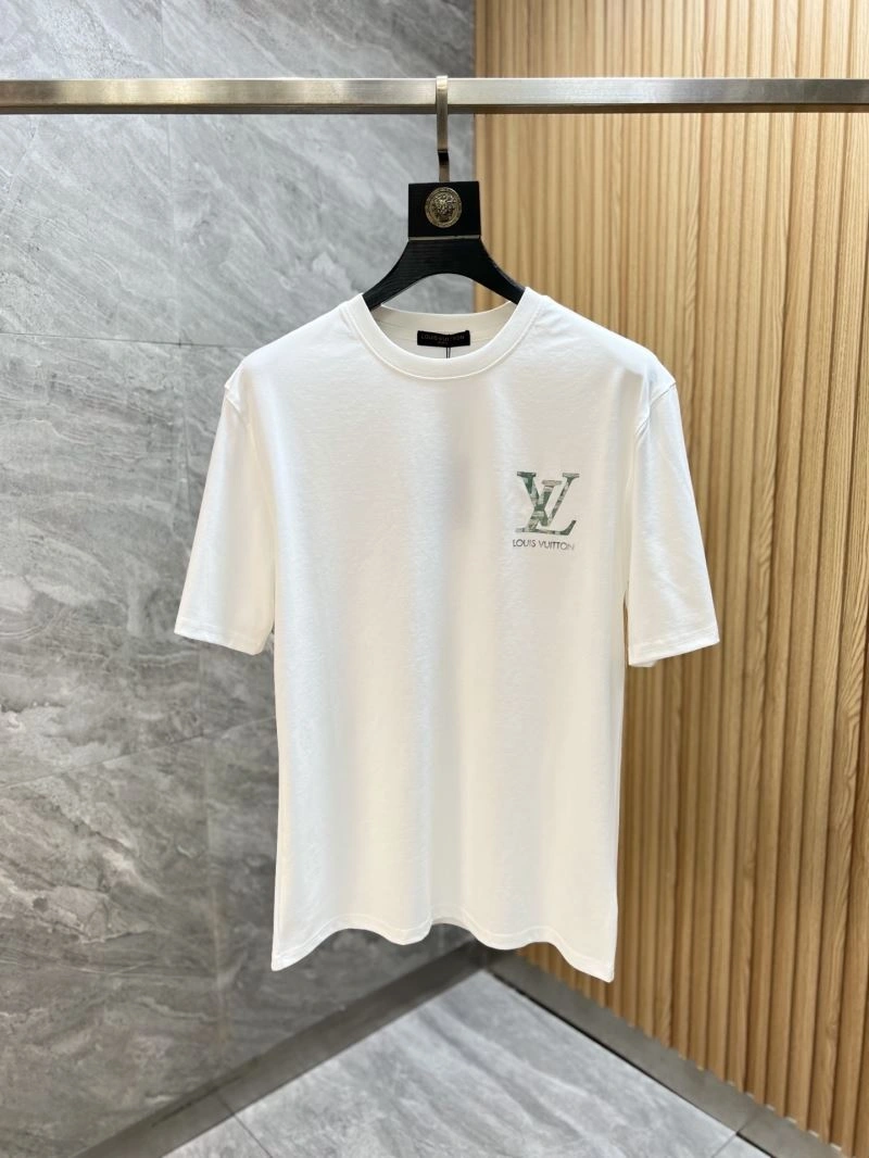 Exact replica Louis Vuitton T-Shirts