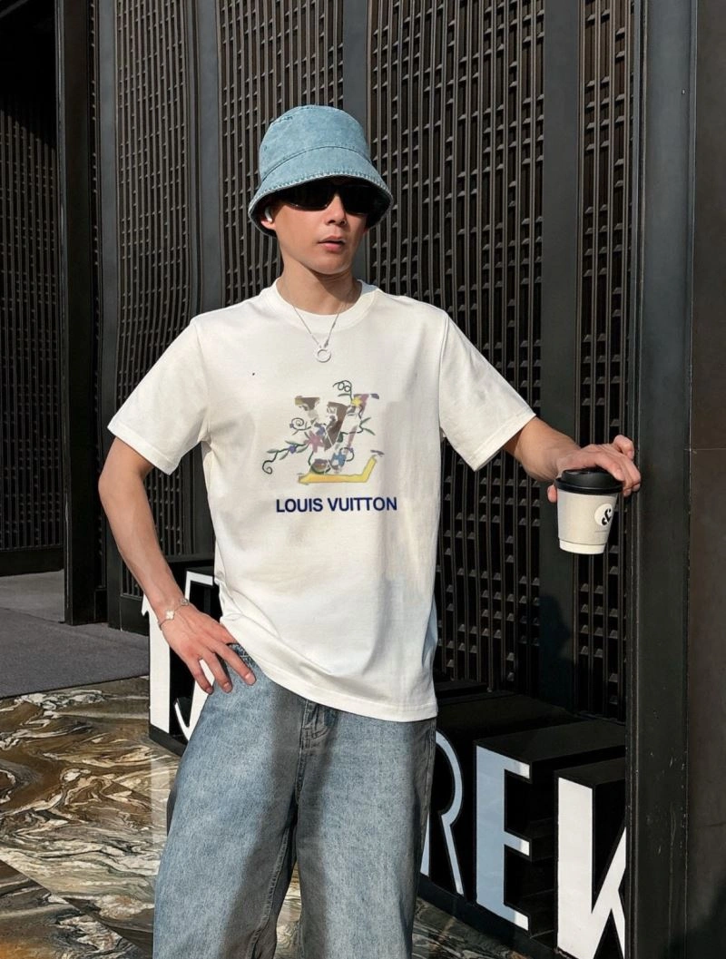 High accuracy Louis Vuitton T-Shirts