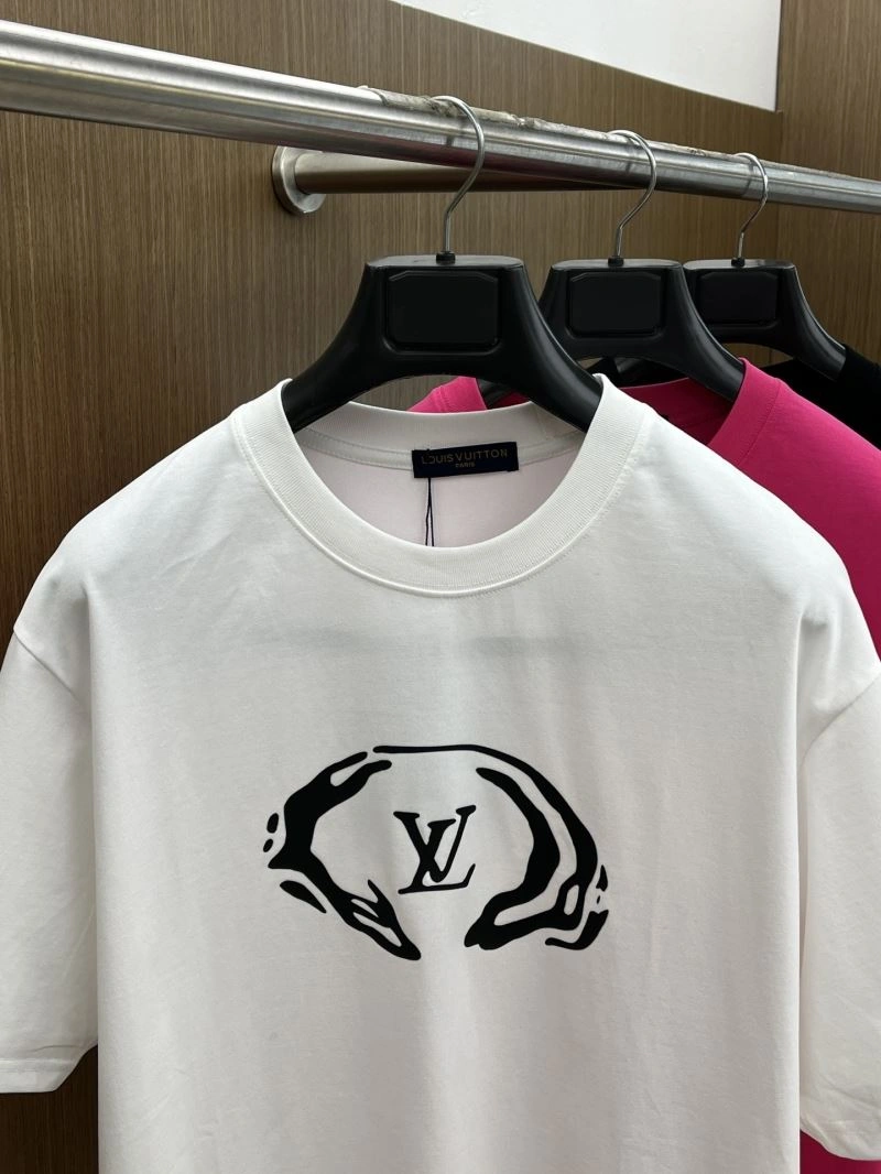 Top mirror Louis Vuitton T-Shirts