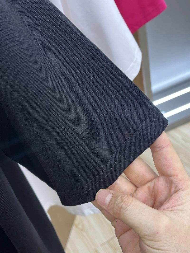 Reasonably priced Louis Vuitton T-Shirts