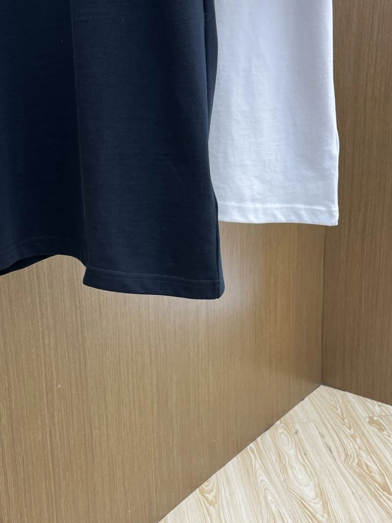 Precise copy Louis Vuitton T-Shirts