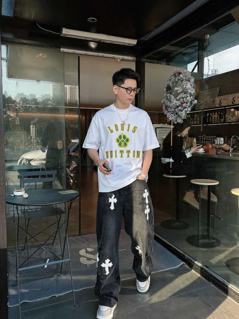 Cut-rate Louis Vuitton T-Shirts