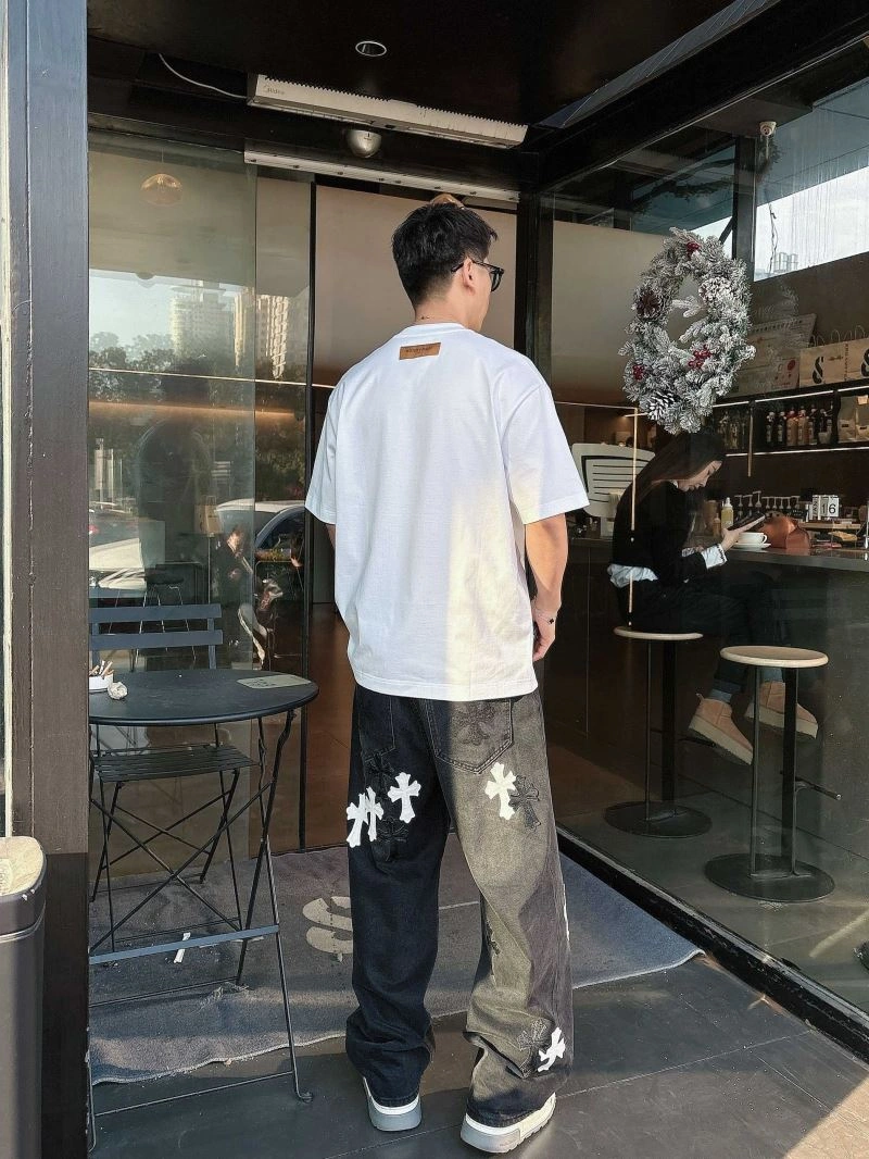 Cut-rate Louis Vuitton T-Shirts