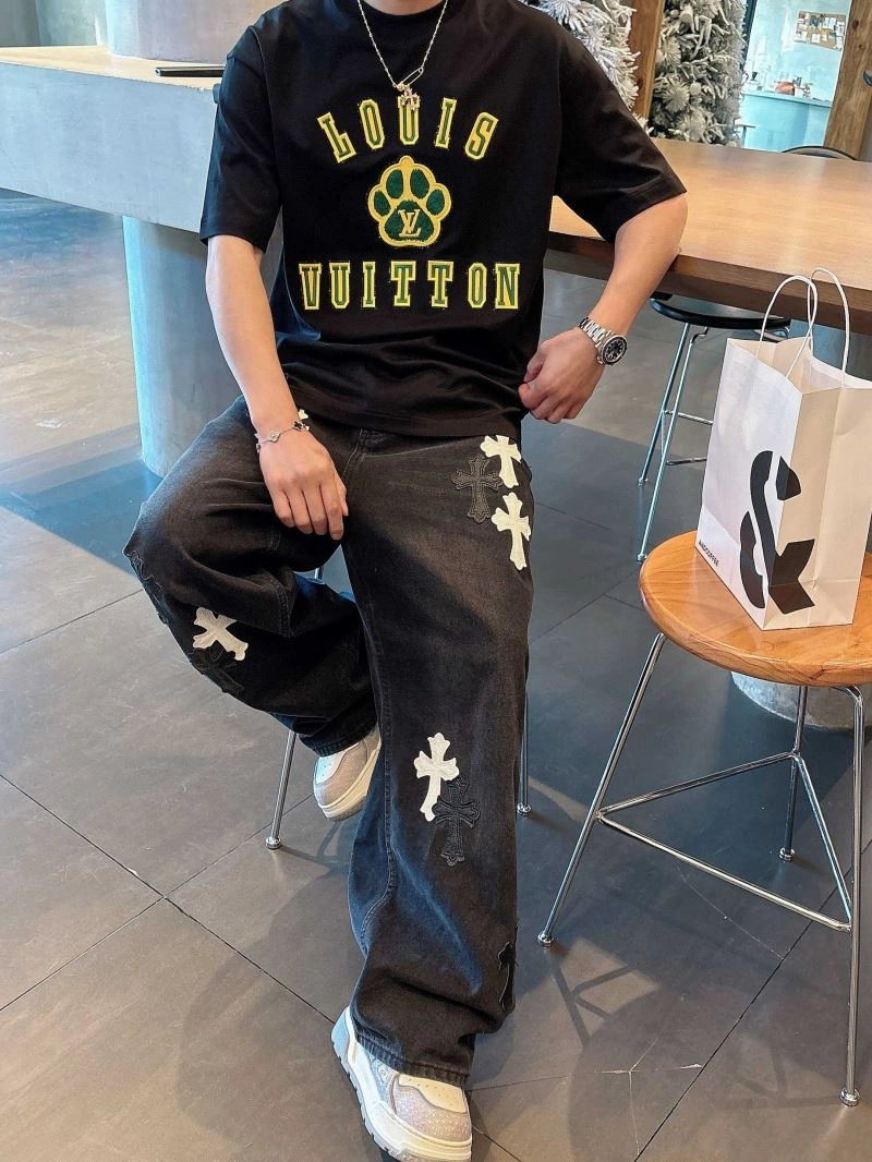 Official Louis Vuitton T-Shirts