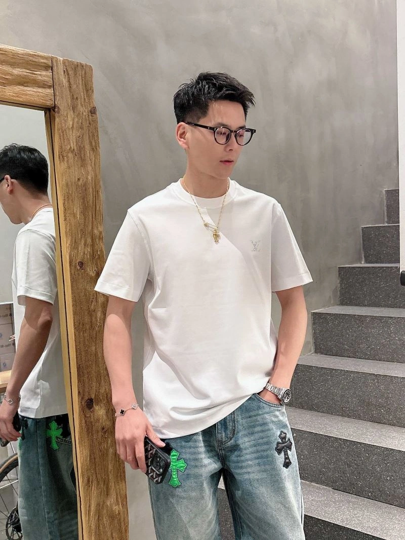 Legit Louis Vuitton T-Shirts