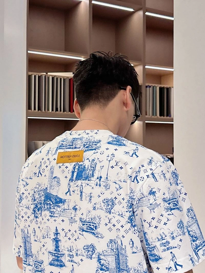 Discounted Louis Vuitton T-Shirts