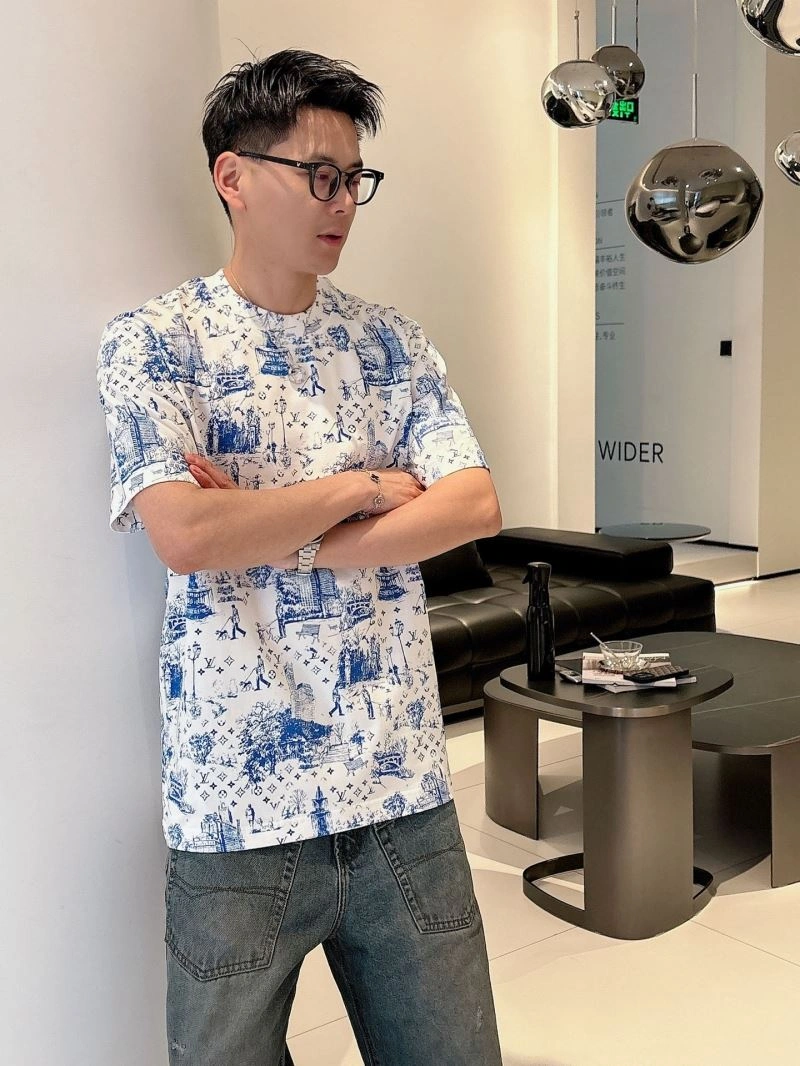Discounted Louis Vuitton T-Shirts