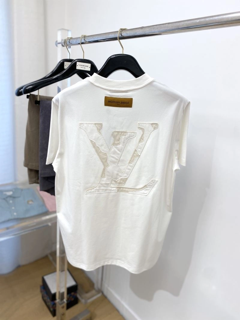 High accuracy Louis Vuitton T-Shirts