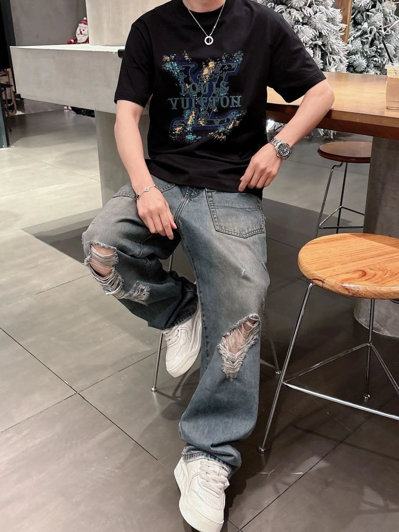 Cut-rate Louis Vuitton T-Shirts