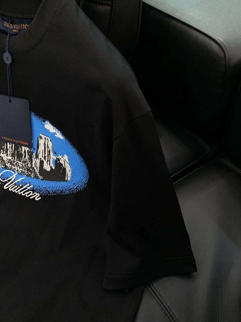 Economical Louis Vuitton T-Shirts