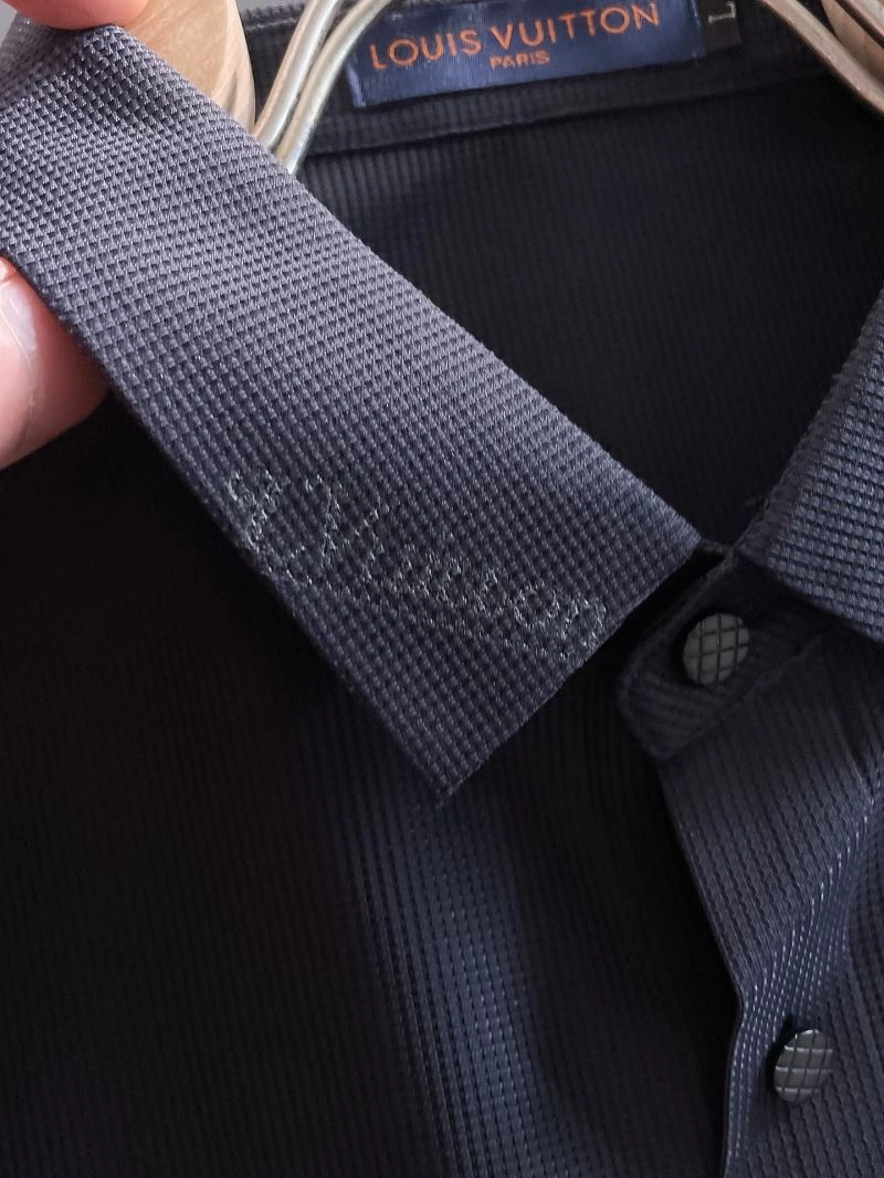 Factory-made Louis Vuitton T-Shirts