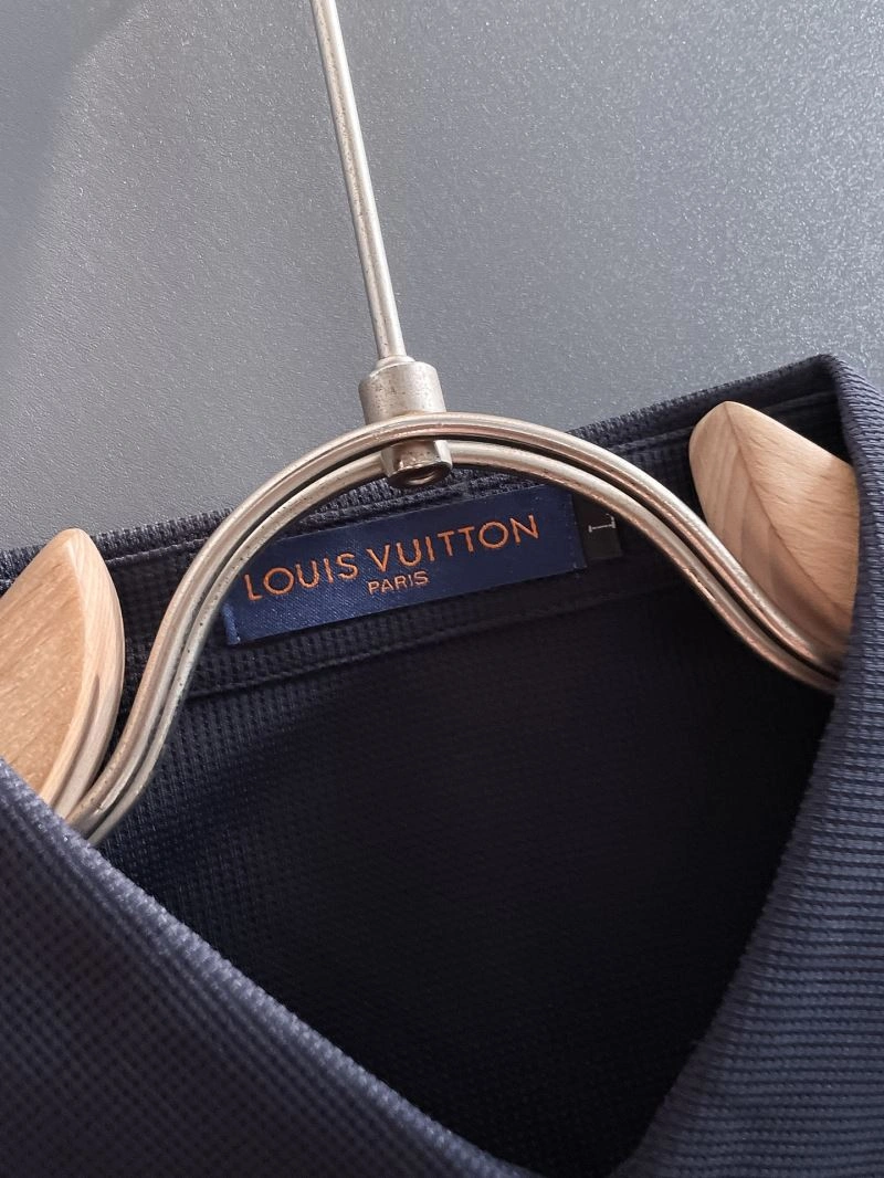 Factory-made Louis Vuitton T-Shirts