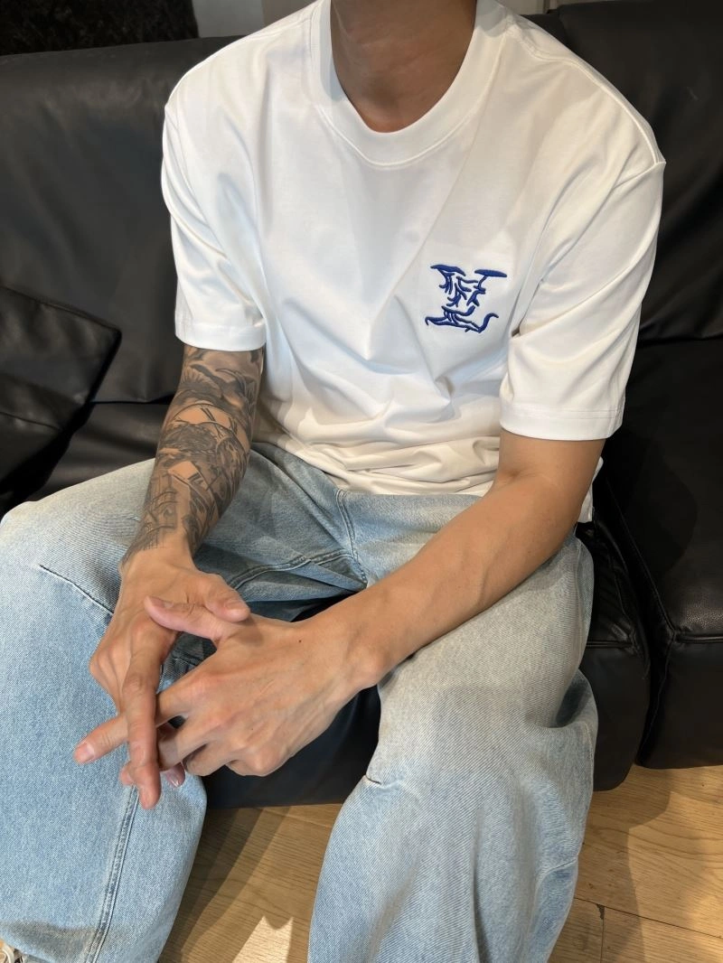 Economical Louis Vuitton T-Shirts