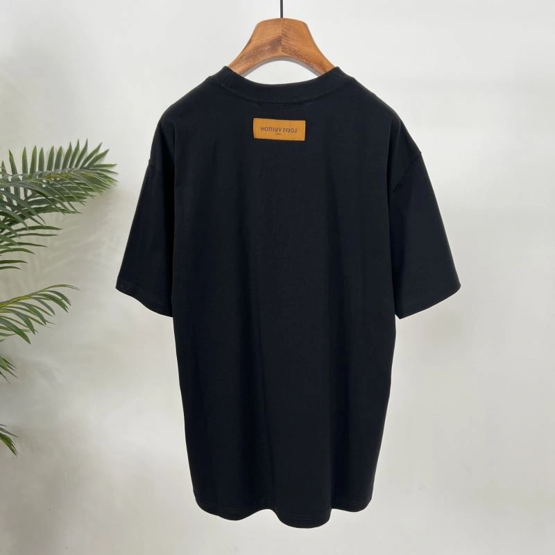 Top match Louis Vuitton T-Shirts