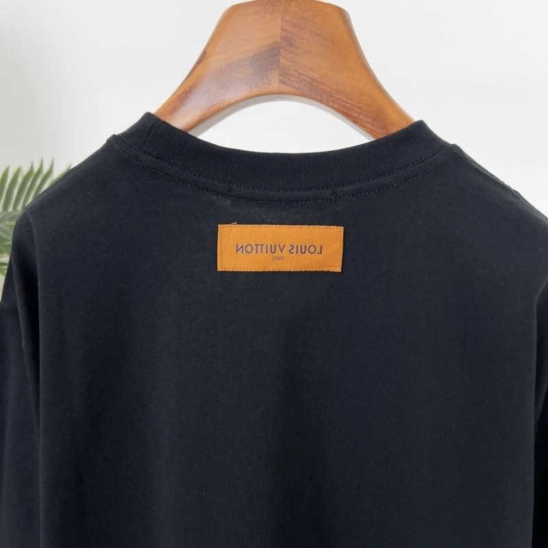 High fidelity Louis Vuitton T-Shirts