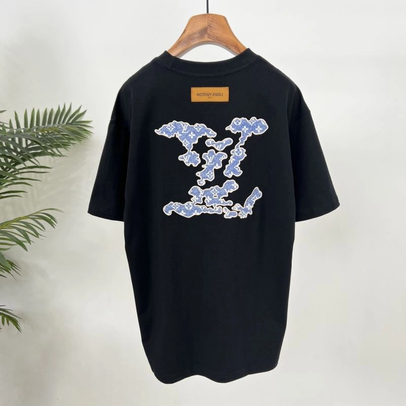 Perfect replica Louis Vuitton T-Shirts