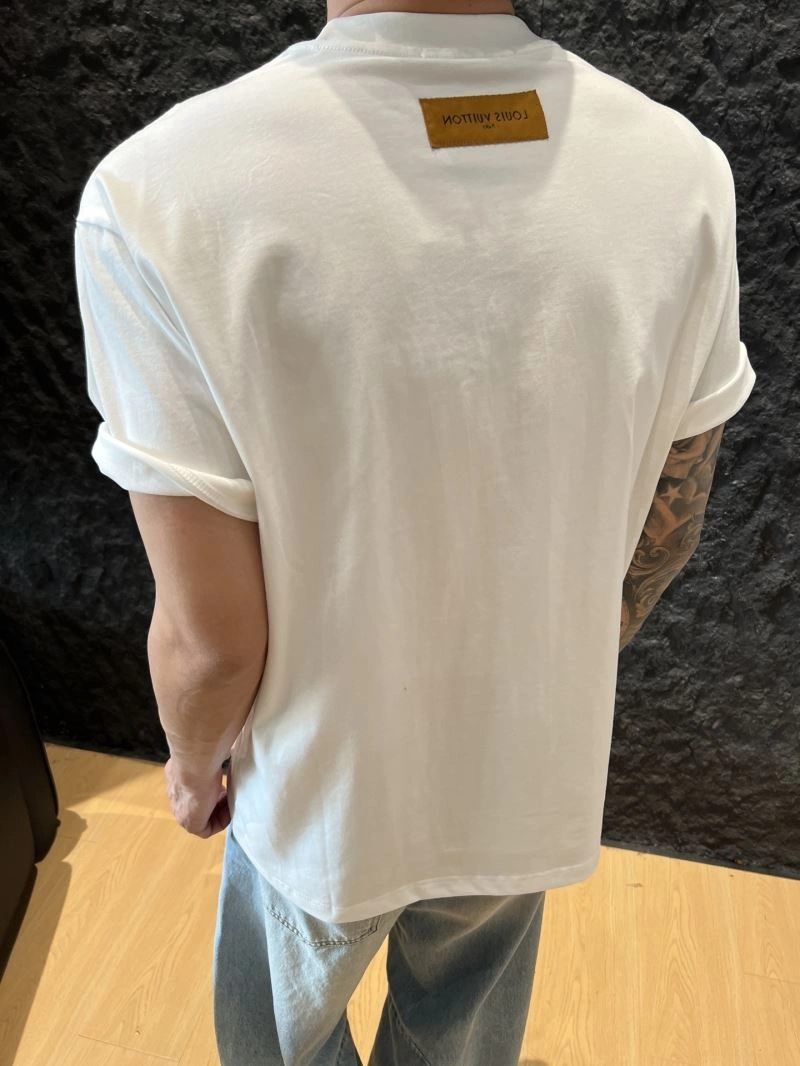 Top mirror Louis Vuitton T-Shirts