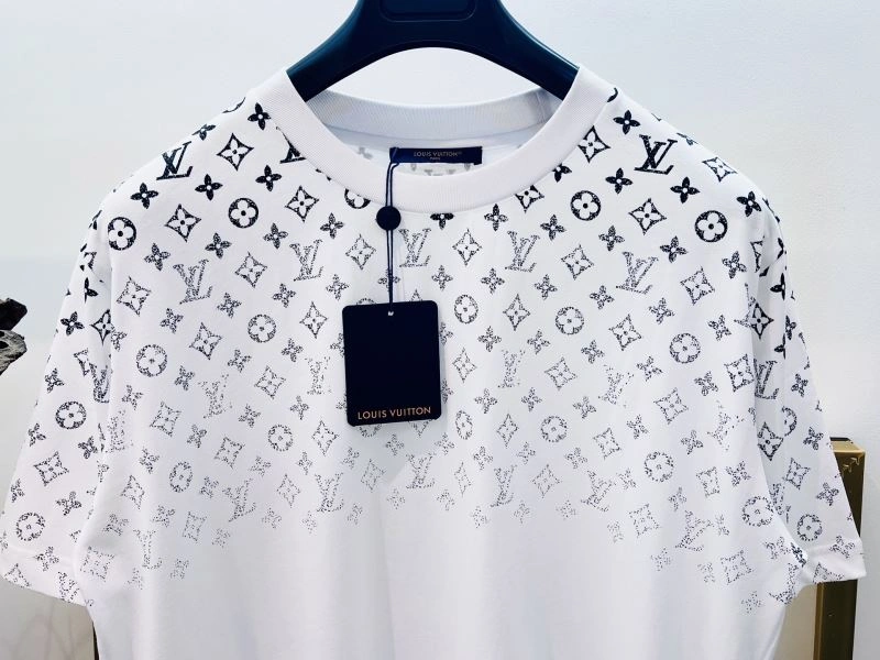 Discounted Louis Vuitton T-Shirts