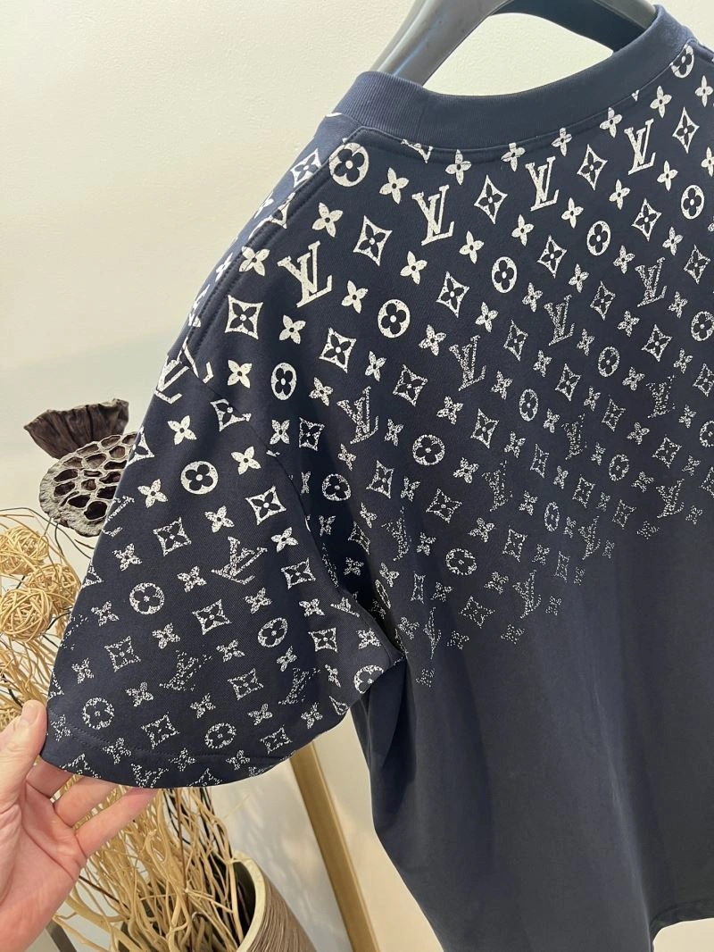 High accuracy Louis Vuitton T-Shirts