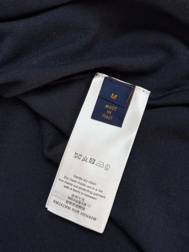 Bargain Louis Vuitton T-Shirts
