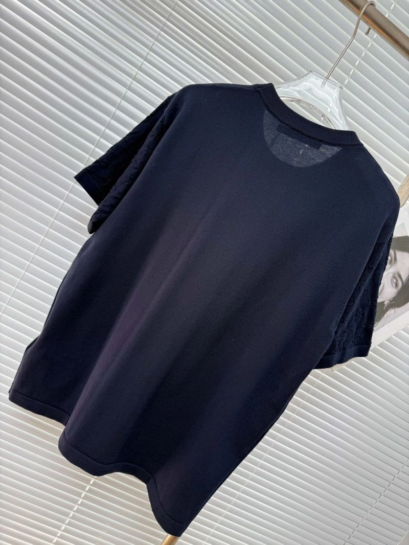 Bargain Louis Vuitton T-Shirts