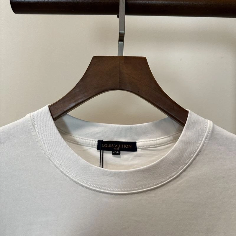 Inexpensive Louis Vuitton T-Shirts