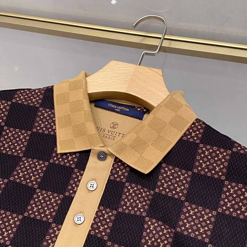 Bargain Louis Vuitton T-Shirts