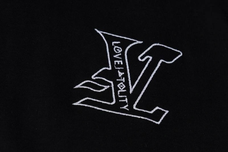 Factory-made Louis Vuitton T-Shirts