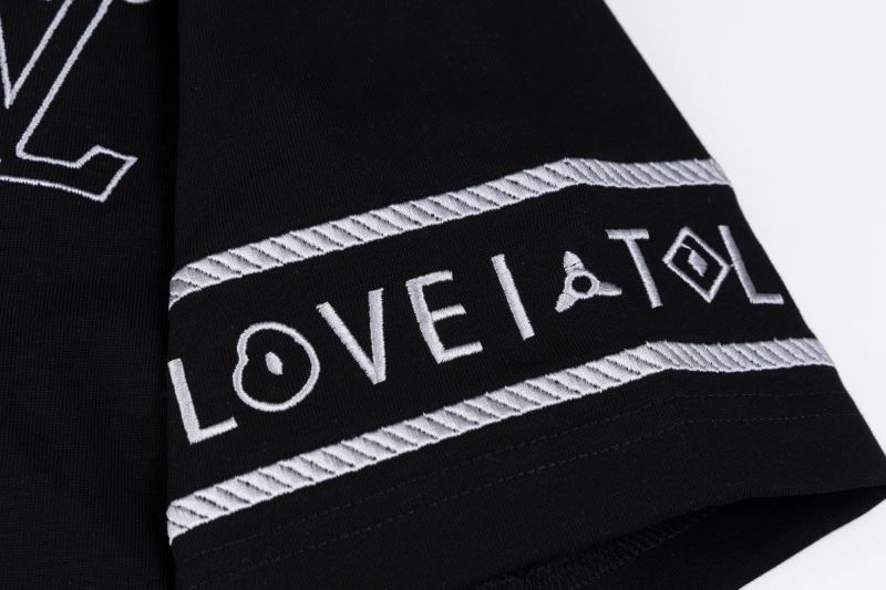 Factory-made Louis Vuitton T-Shirts