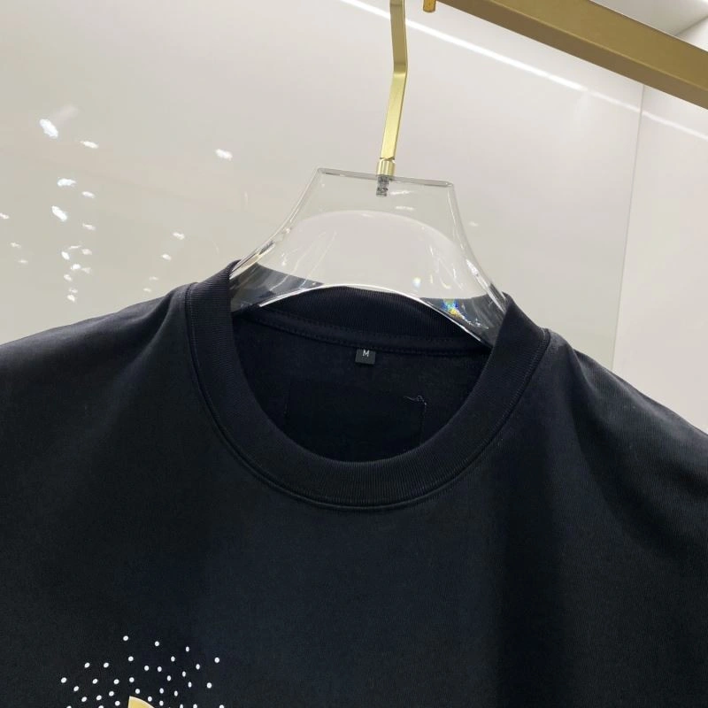 Low-cost Louis Vuitton T-Shirts