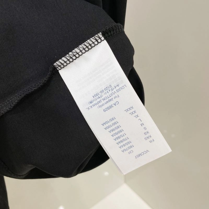Low-cost Louis Vuitton T-Shirts