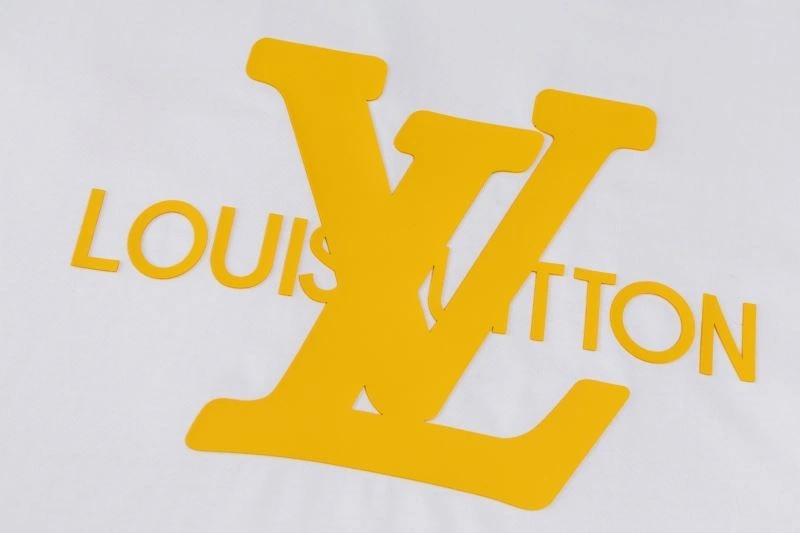 Precise copy Louis Vuitton T-Shirts