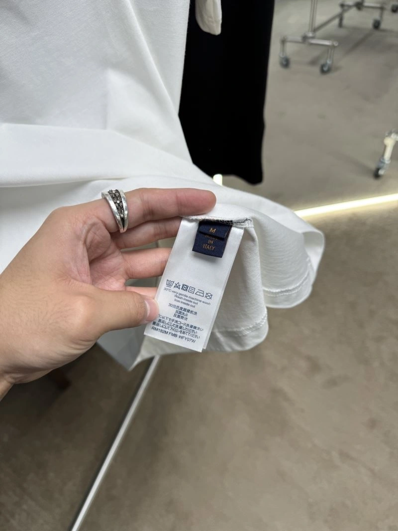 Mirror quality Louis Vuitton T-Shirts
