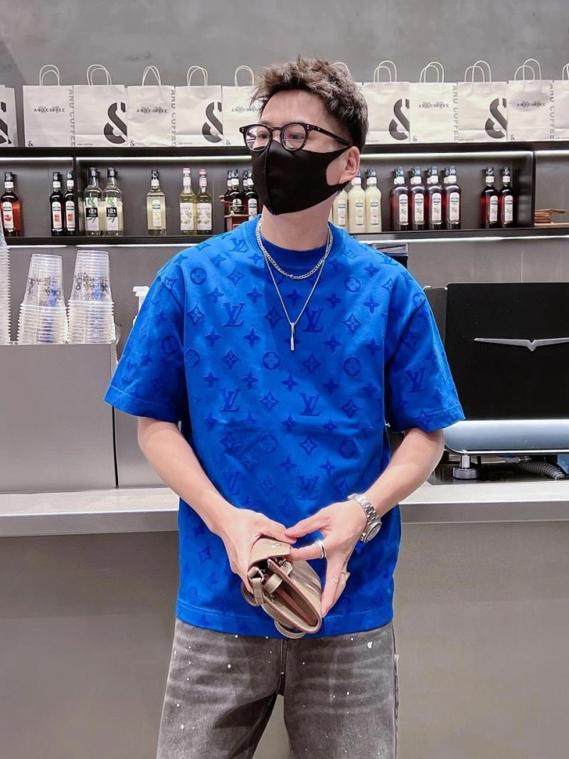 Economical Louis Vuitton T-Shirts