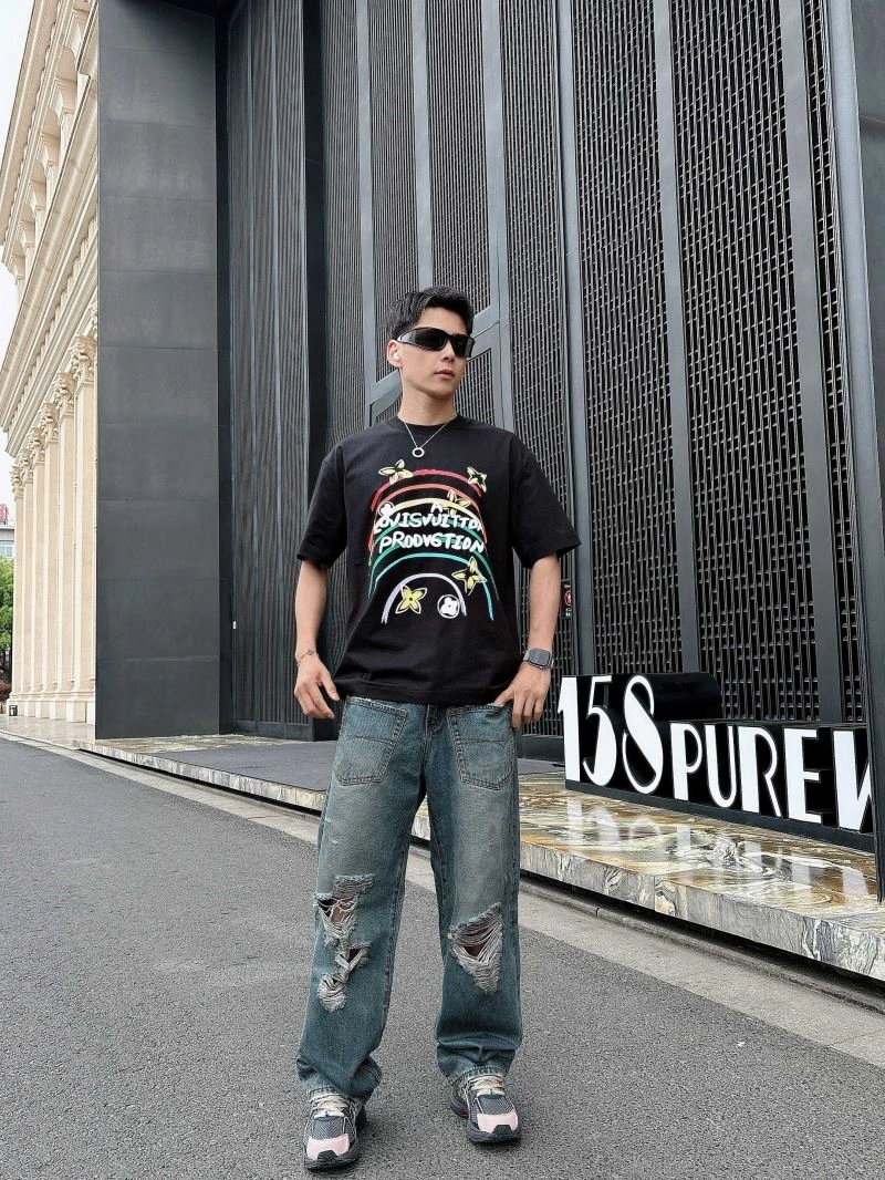 Authentic Louis Vuitton T-Shirts