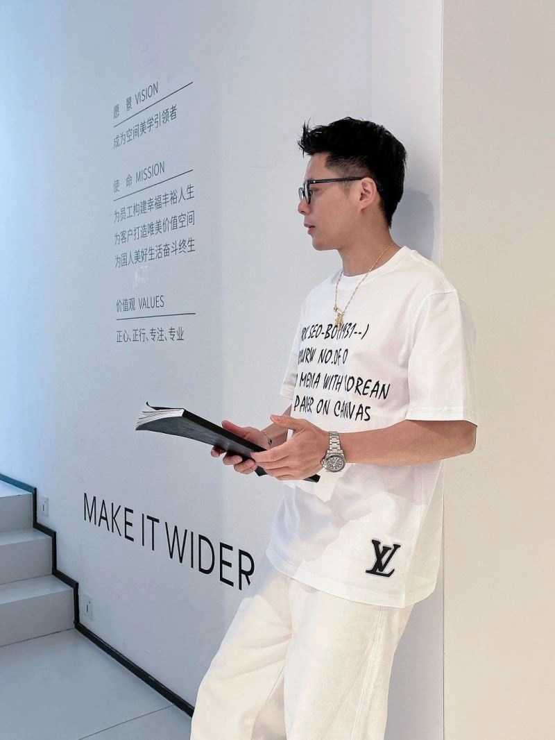 Authentic Louis Vuitton T-Shirts