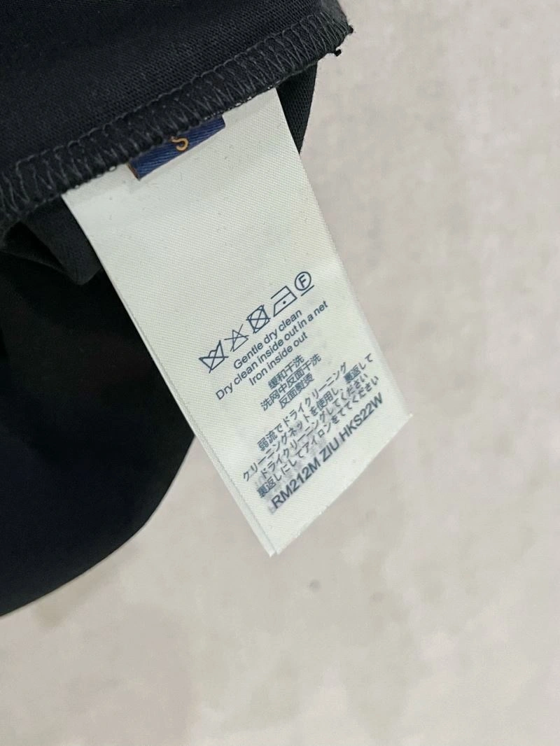 Reasonably priced Louis Vuitton T-Shirts