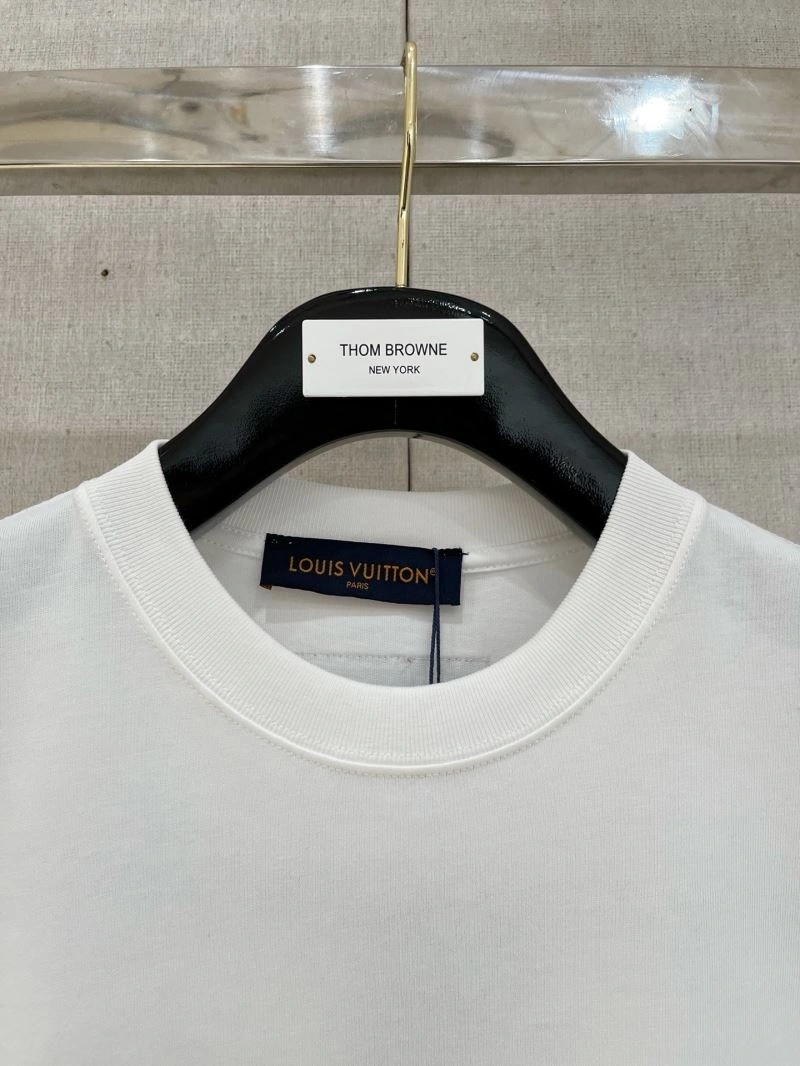 Top match Louis Vuitton T-Shirts