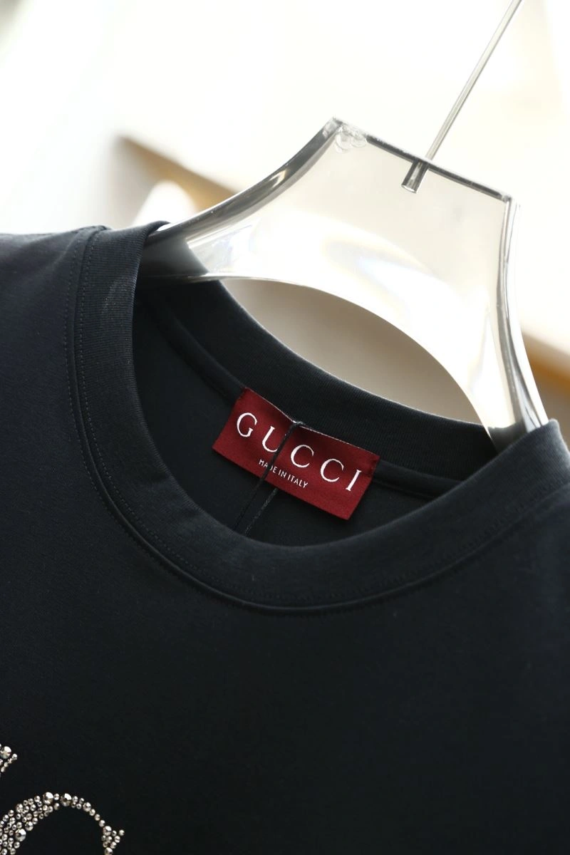 Discounted Louis Vuitton T-Shirts