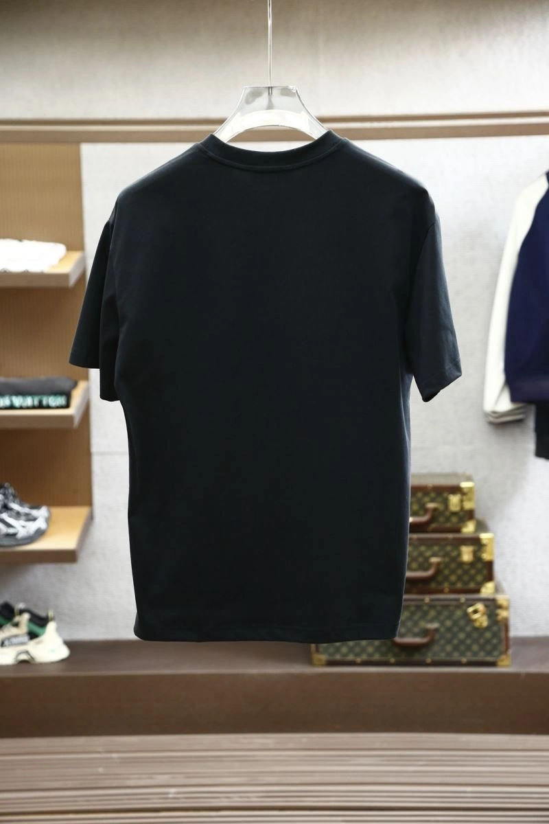Discounted Louis Vuitton T-Shirts