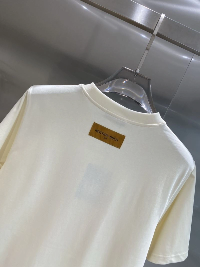 Factory-made Louis Vuitton T-Shirts