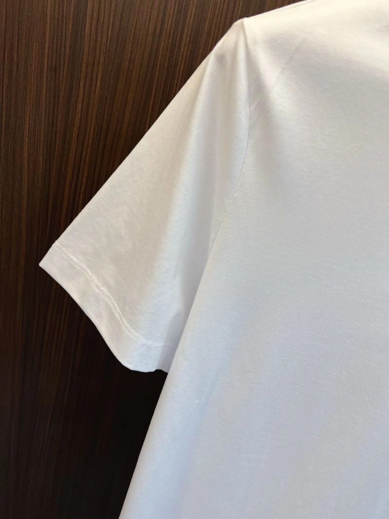 Discounted Louis Vuitton T-Shirts