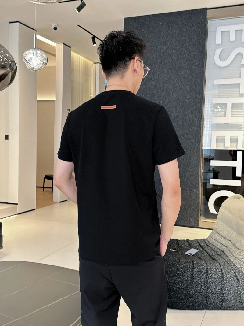 Value-priced Louis Vuitton T-Shirts