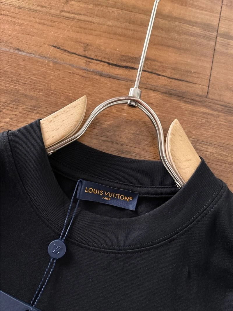 Perfect replica Louis Vuitton T-Shirts