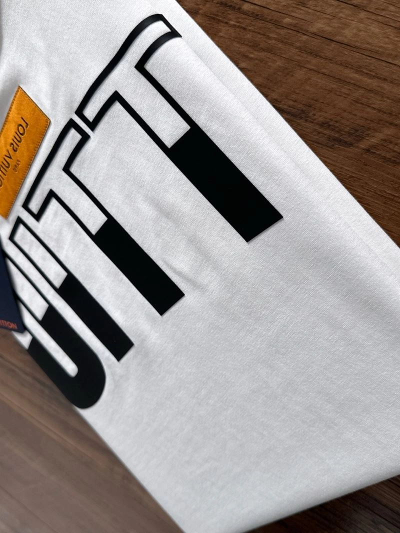 High fidelity Louis Vuitton T-Shirts